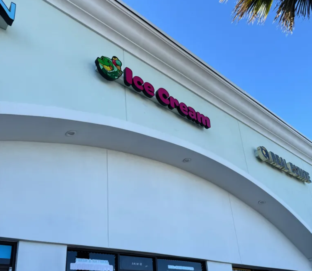 Jacksonville's Gator Ice Cream Shop: The Real Way To Make Ice Cream ...